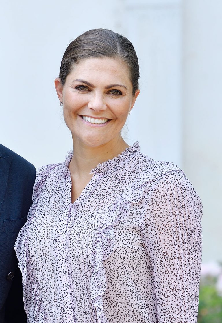 Efter mystiska frånvaron: Victorias nya spännande resa