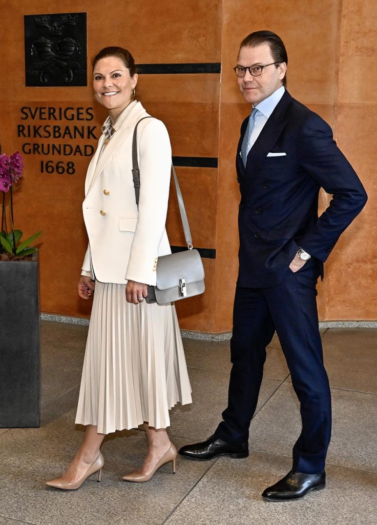 Nya ljuvliga kärleksbilderna på Victoria och prins Daniel
