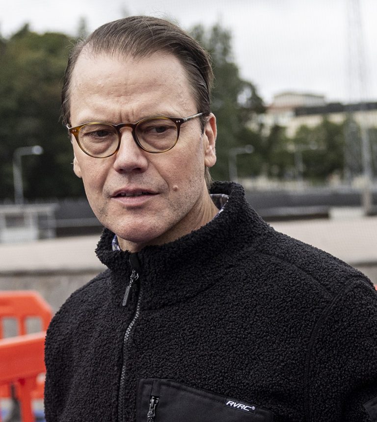 Kvinna hos Daniel slår larm – allvarlig situation