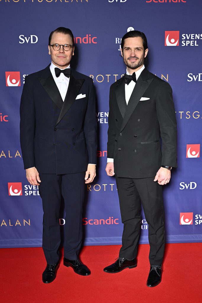 Prins Daniel erkände allt framför Carl Philip på festen