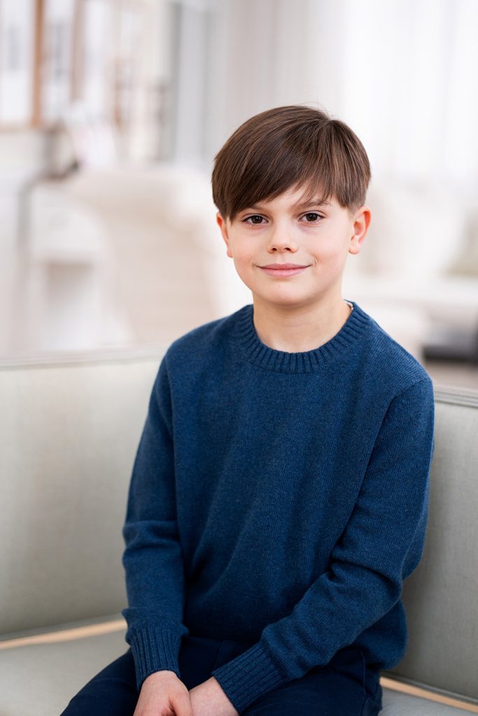 Prins Oscar fyller 10 år – nya bilder väcker reaktioner